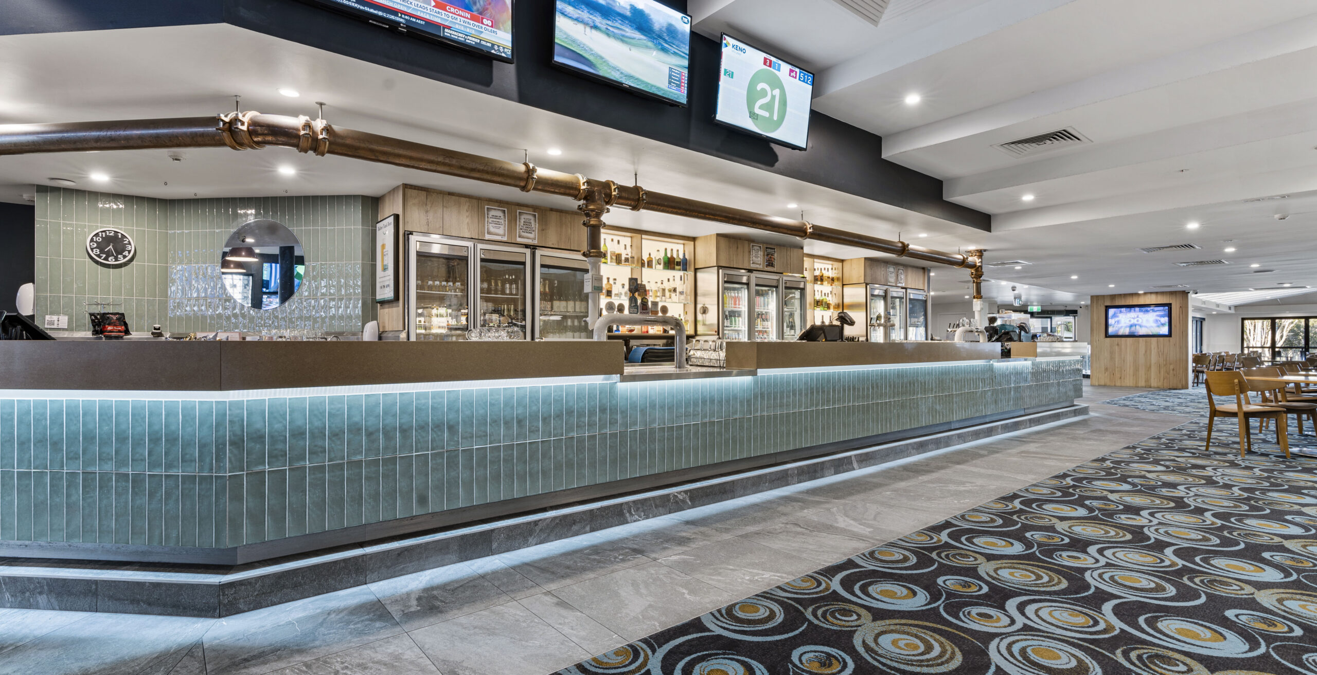 Club House – Emerald Lakes Golf Club